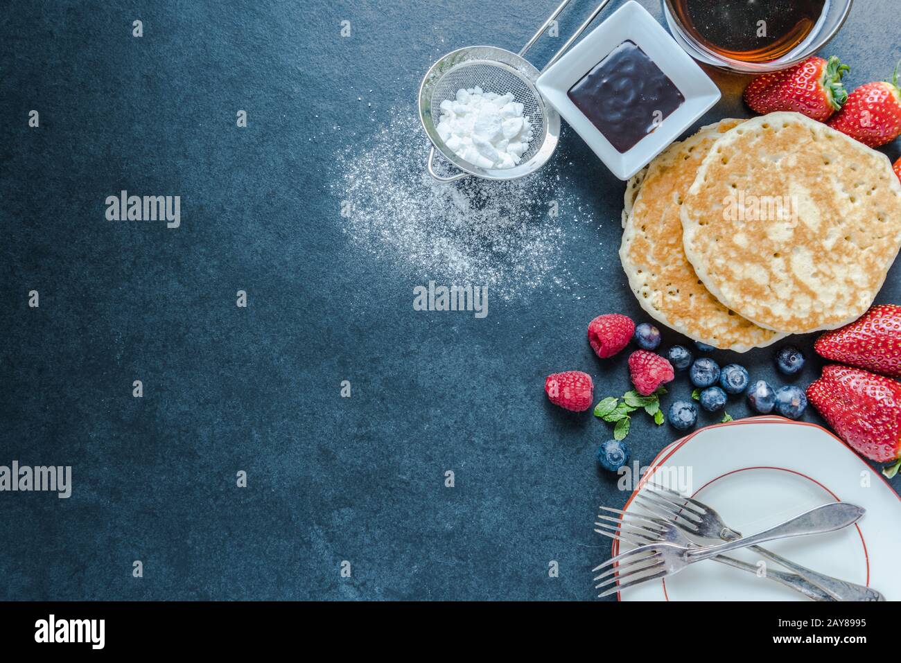 Serving traditional pancakes Stock Photo - Alamy