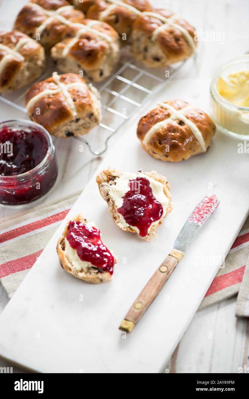 English scones hi-res stock photography and images - Alamy