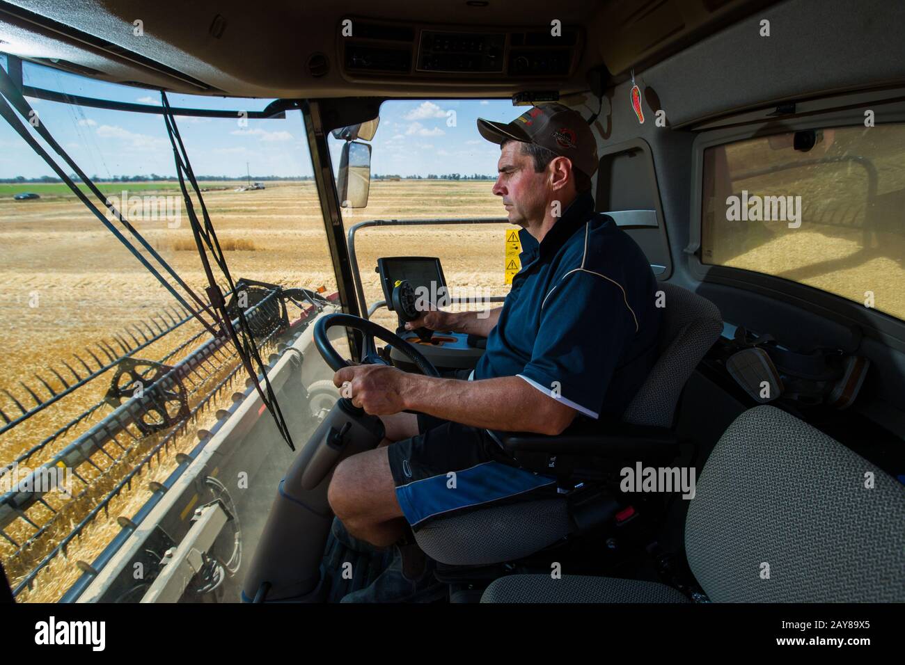 Australian farming header hi-res stock photography and images - Alamy