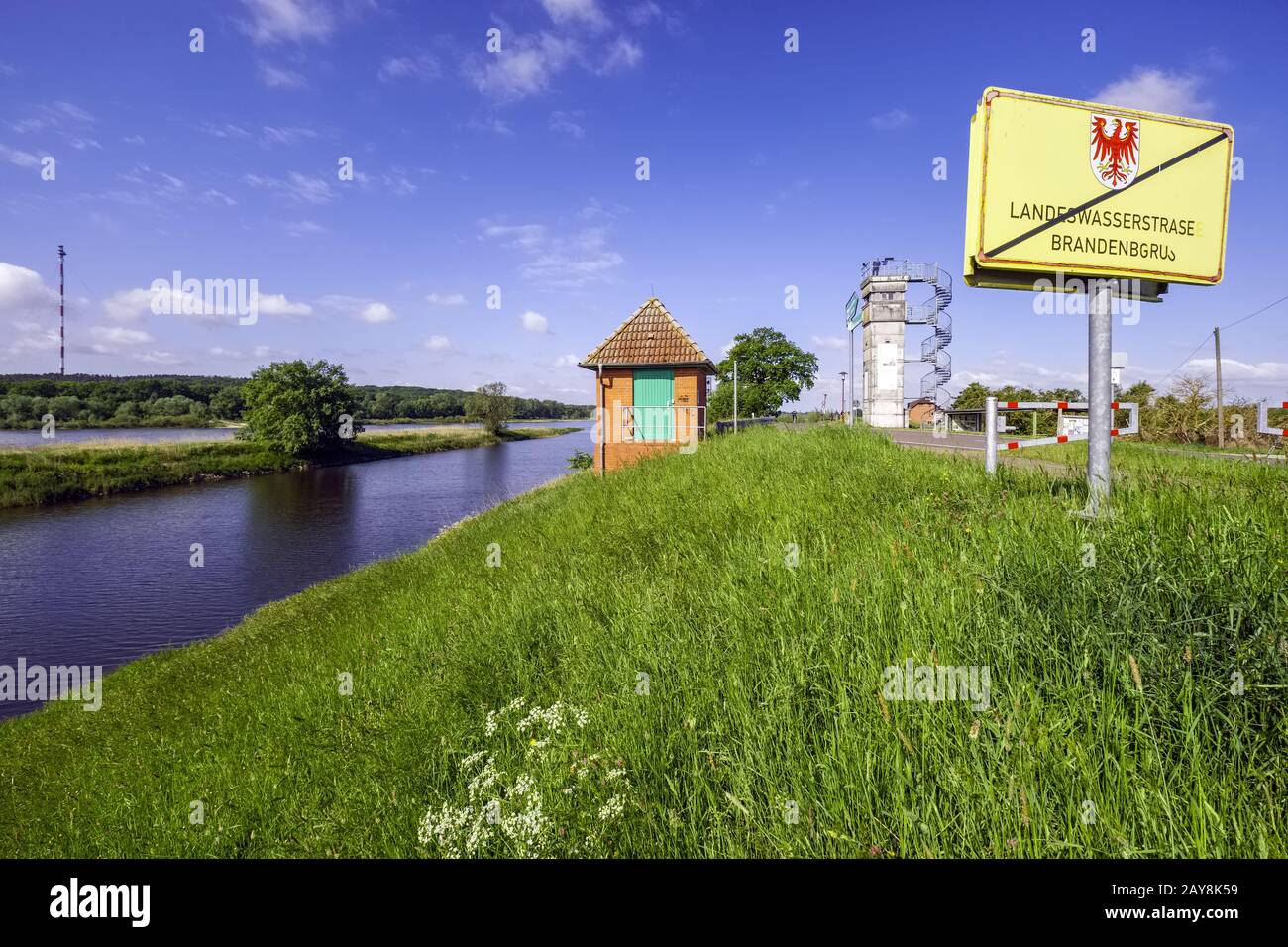 Border guard tower hi-res stock photography and images - Alamy