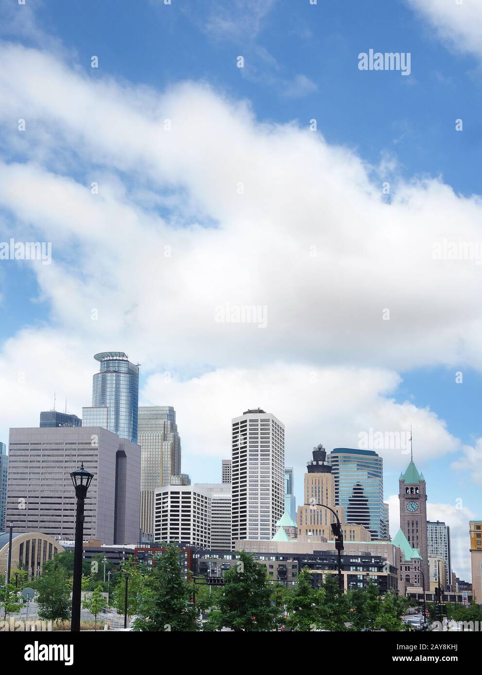 Minneapolis downtown skyline Stock Photo - Alamy