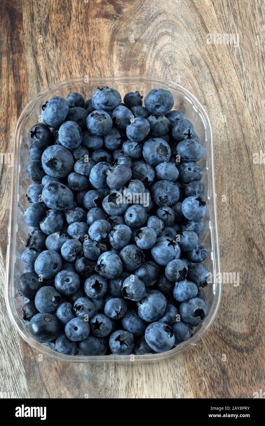 Blueberries from a supermarket Stock Photo - Alamy