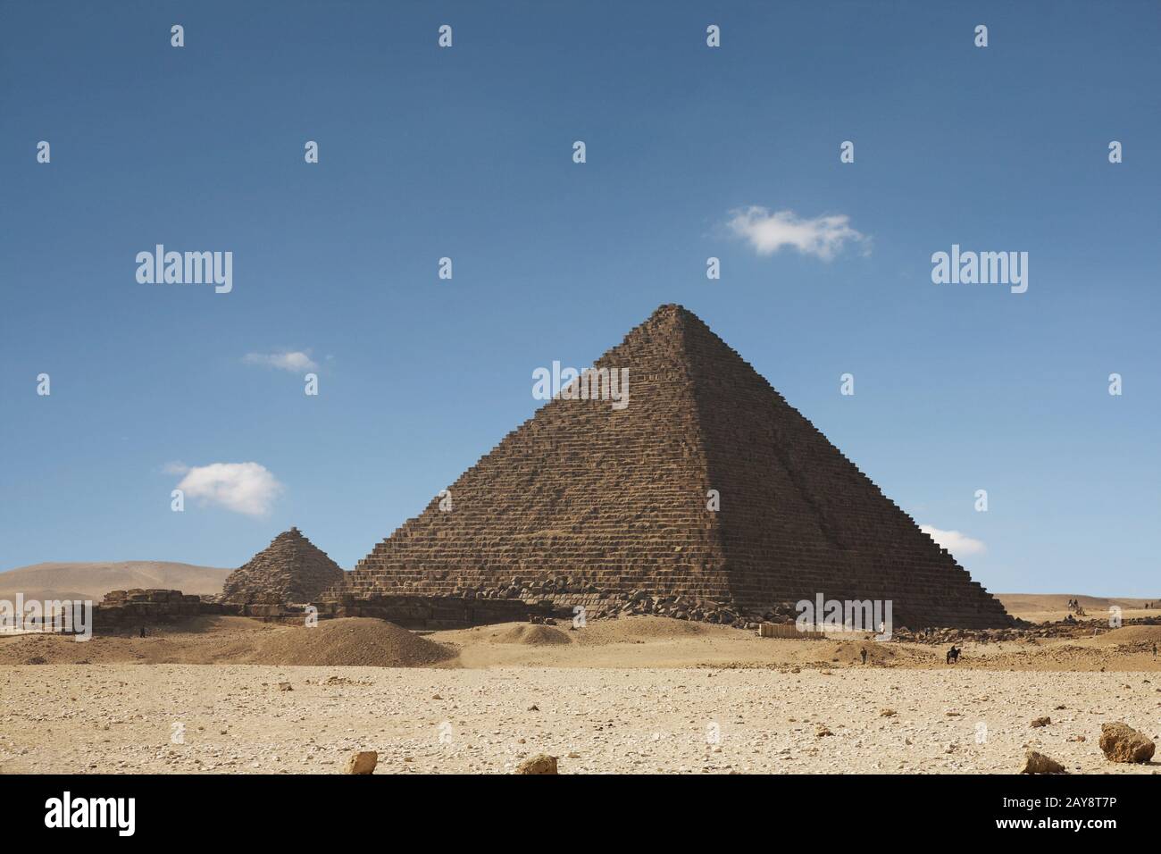 Pyramid cheops into hi-res stock photography and images - Alamy
