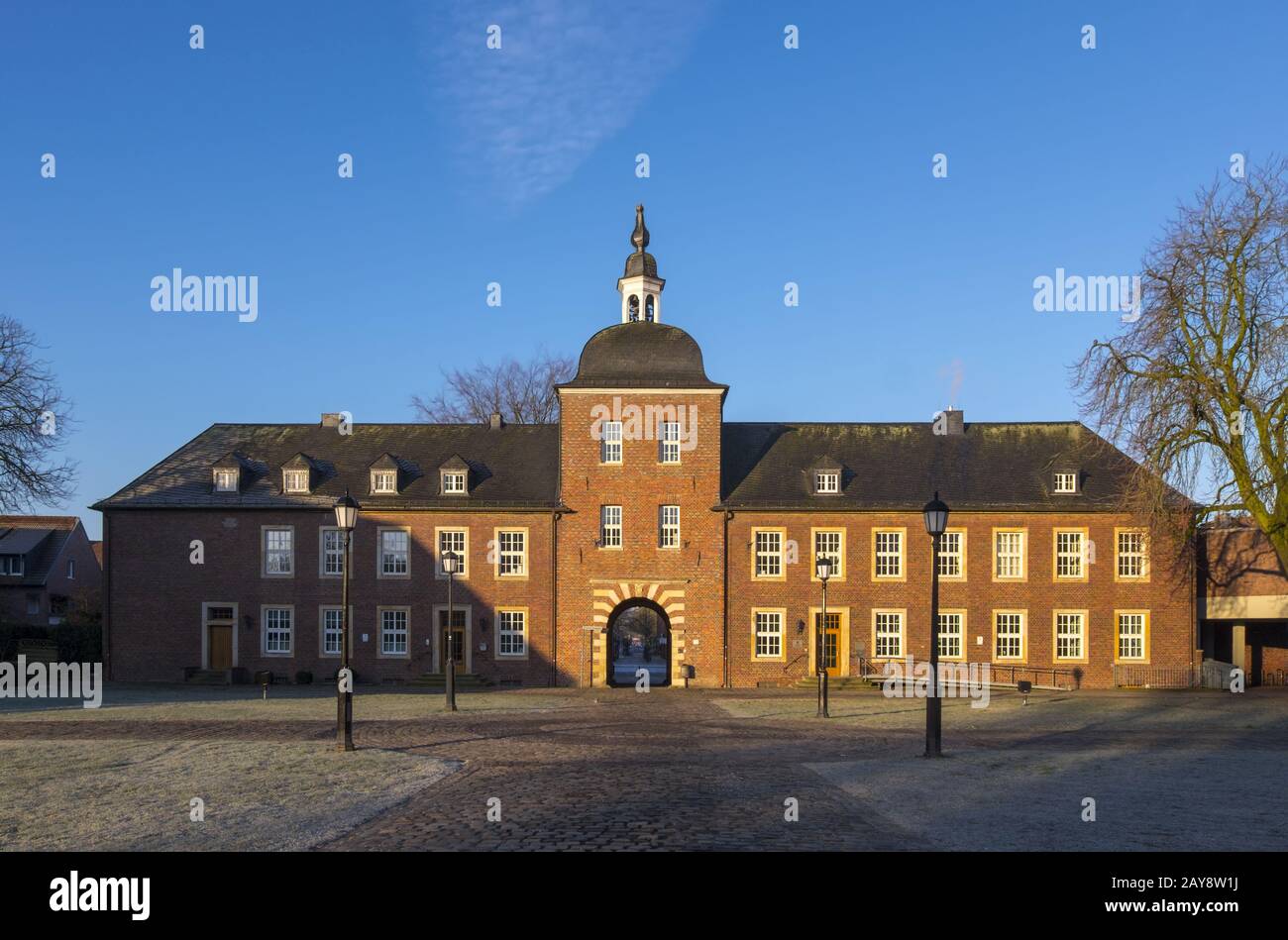 outer bailey, moated castle of Ahaus Stock Photo - Alamy