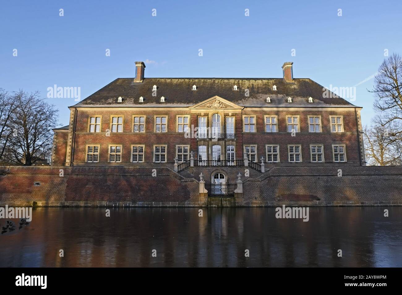 Baroque castle Ahaus in winter Stock Photo - Alamy