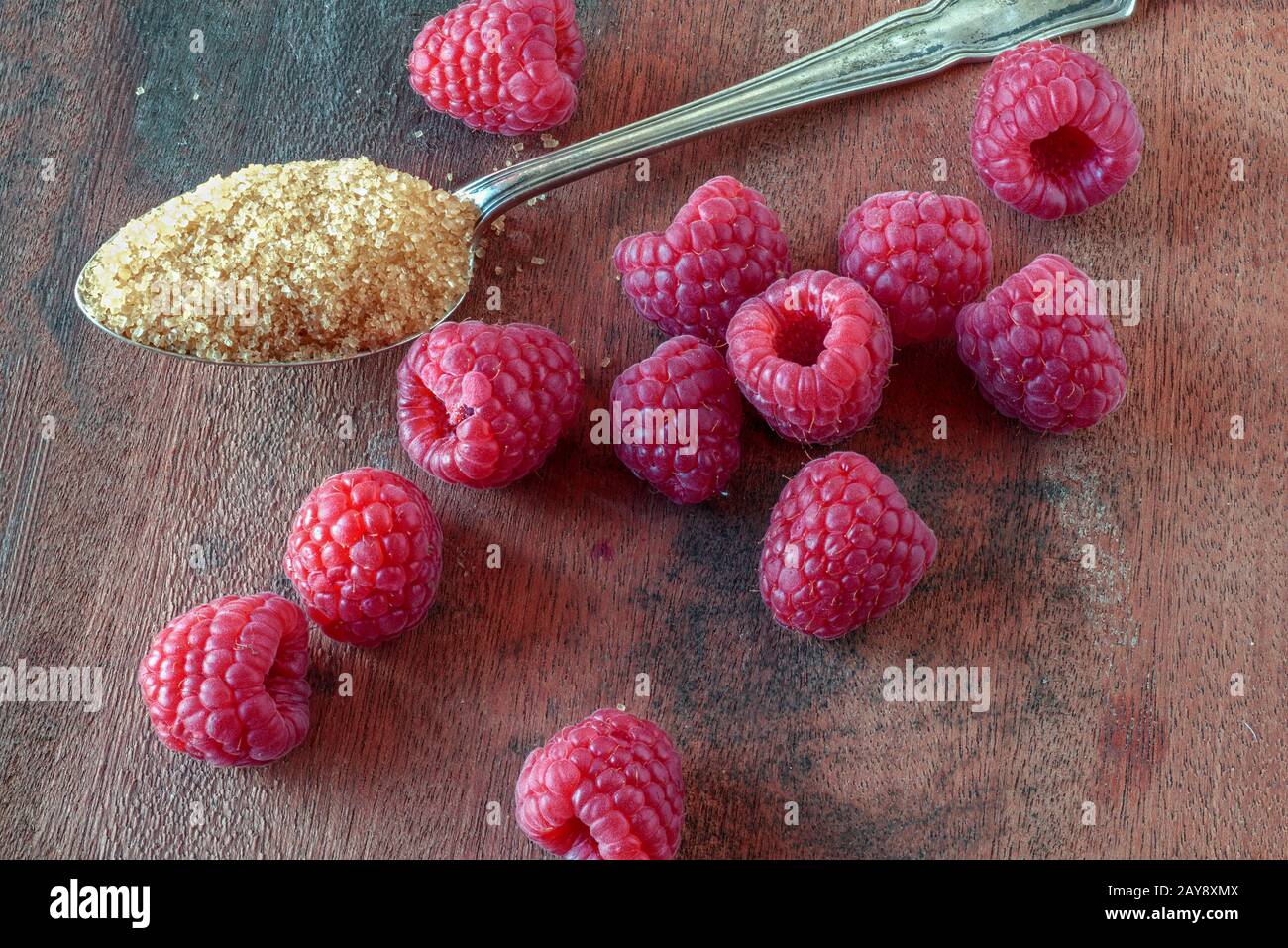 Raspberries and brown sugar Stock Photo - Alamy