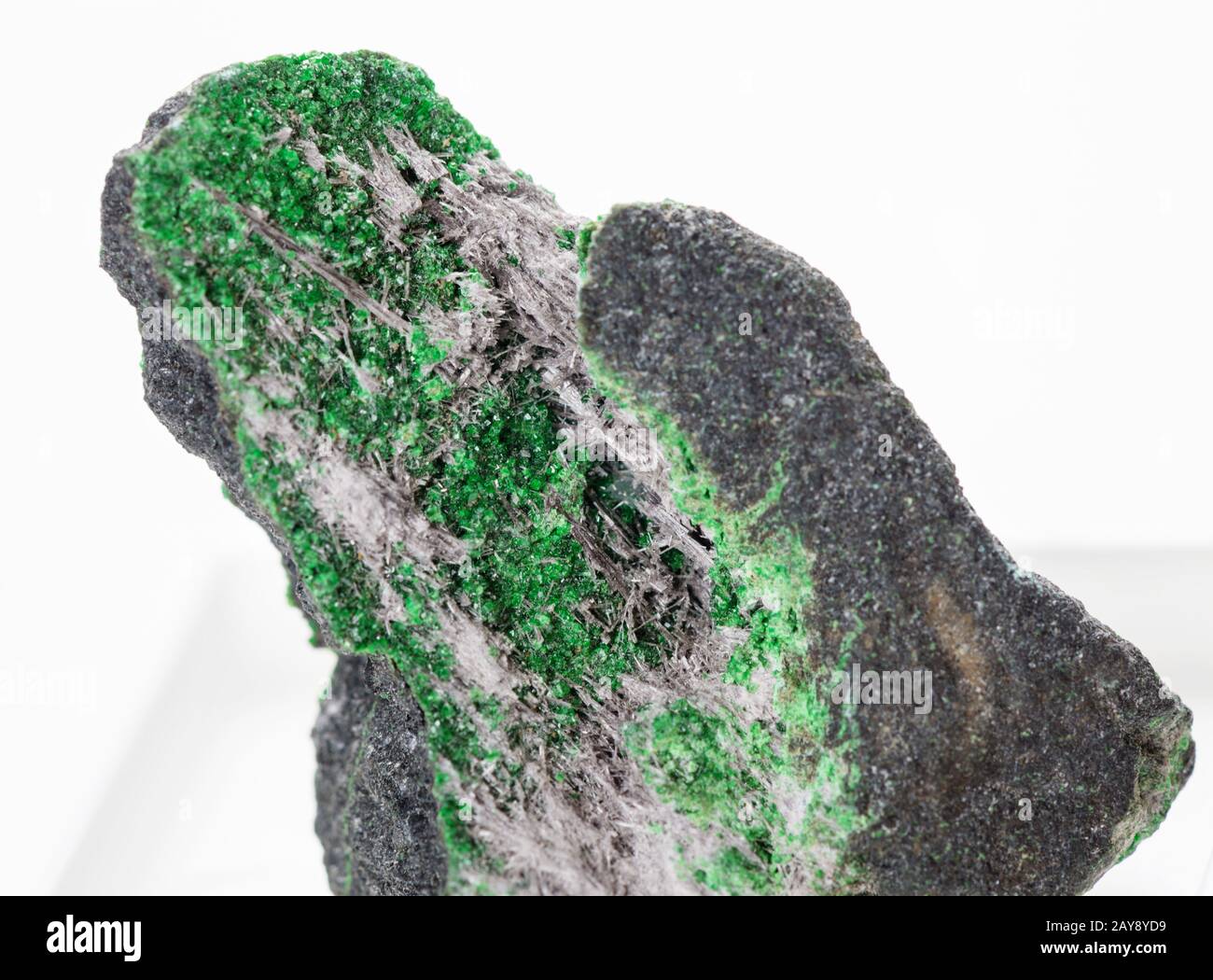 Uvarovite High Resolution Stock Photography and Images - Alamy