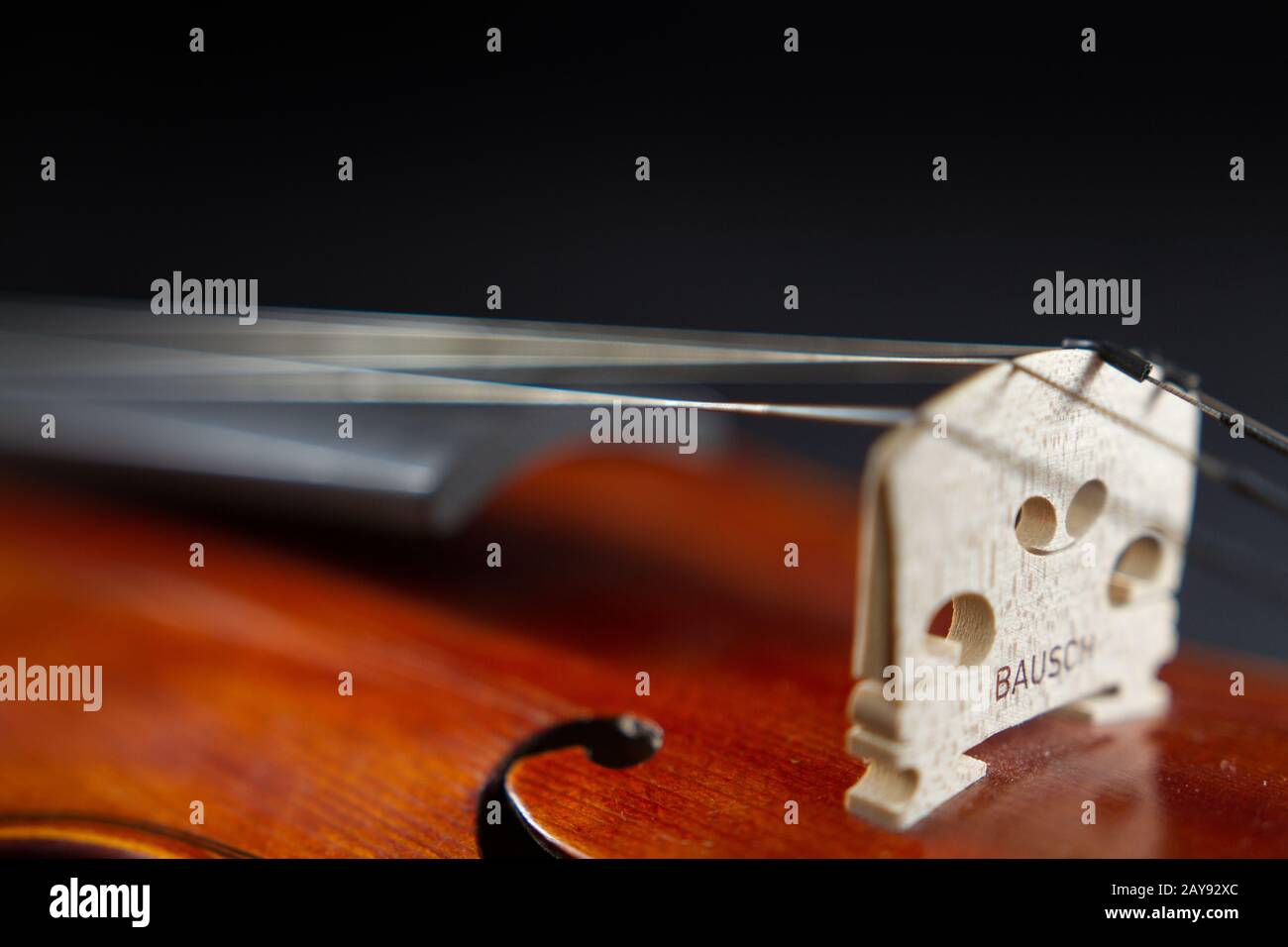 Violin bridge hi-res stock photography and images - Alamy