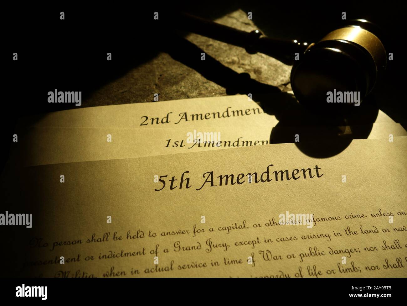 Fifth amendment us constitution hi-res stock photography and images - Alamy