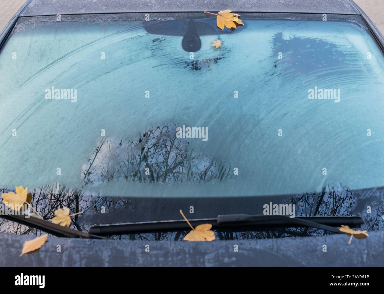 Car window frozen to winter start Stock Photo - Alamy