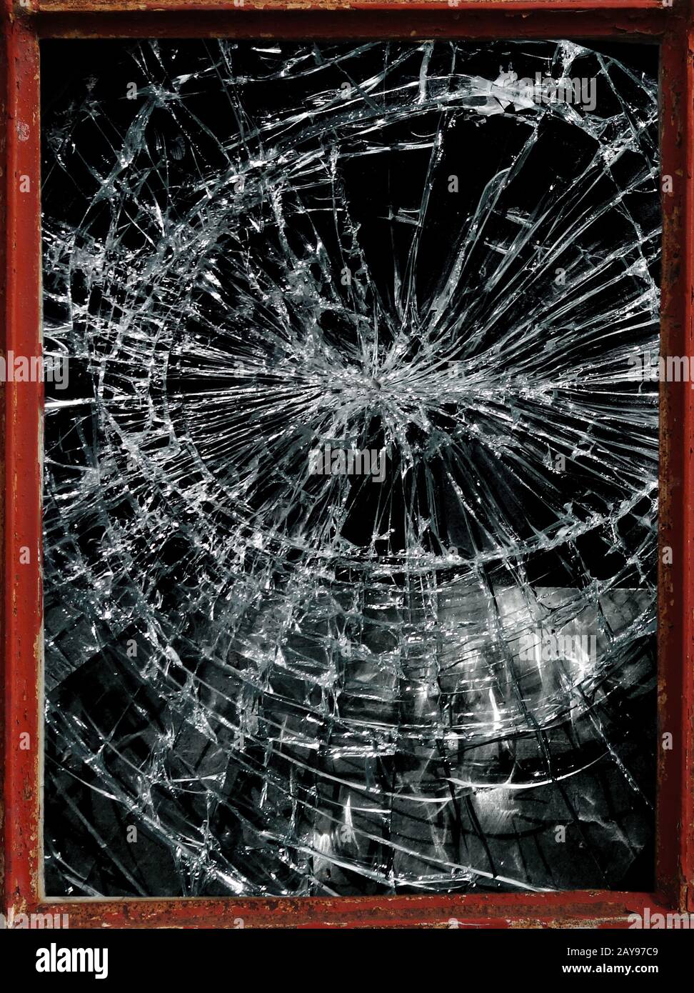 Shattered glass hi-res stock photography and images - Alamy