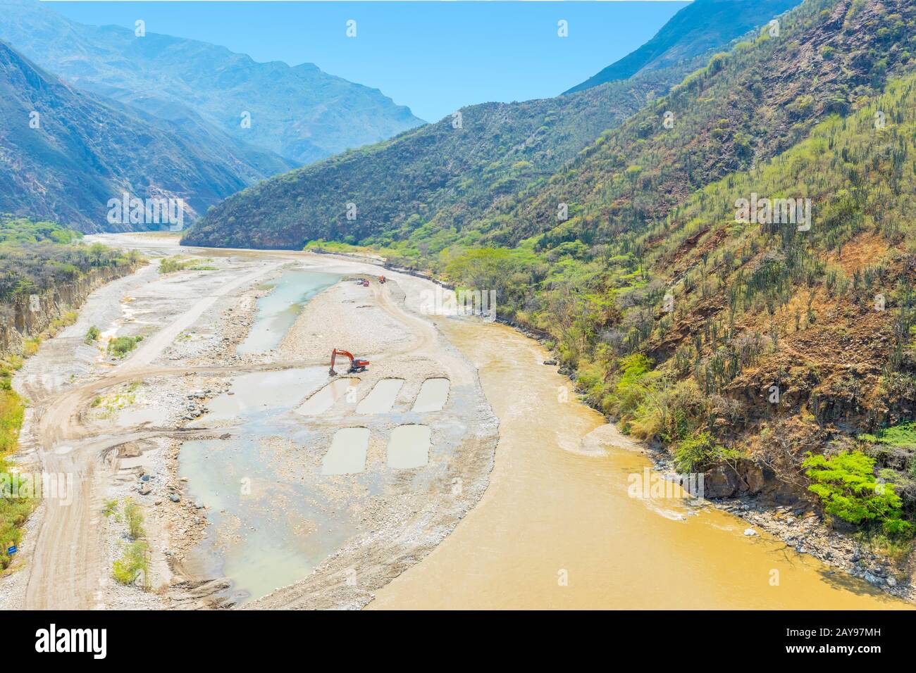 Colombia river aerial hi-res stock photography and images - Alamy