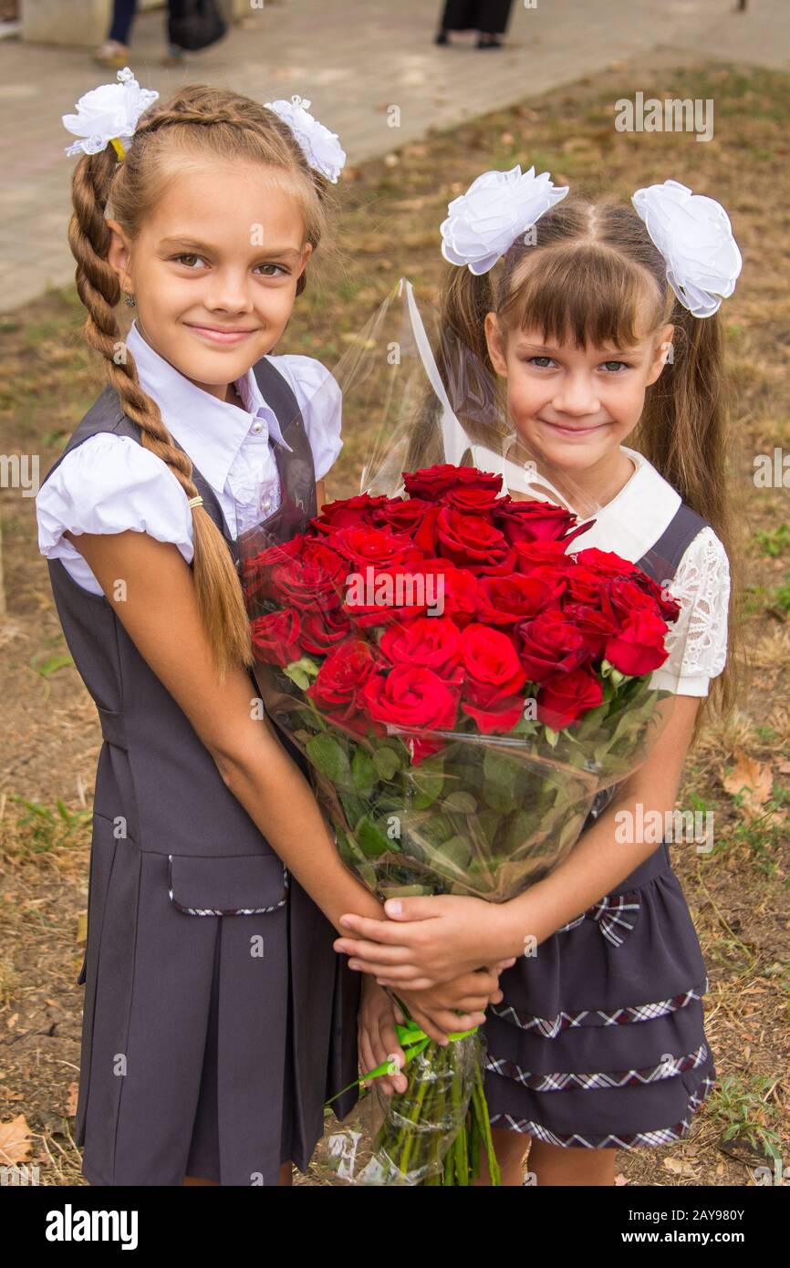 Two girls schoolgirls hi-res stock photography and images - Alamy