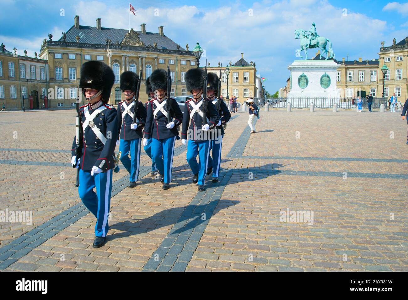 Danish royal guard hi-res stock photography and images - Alamy