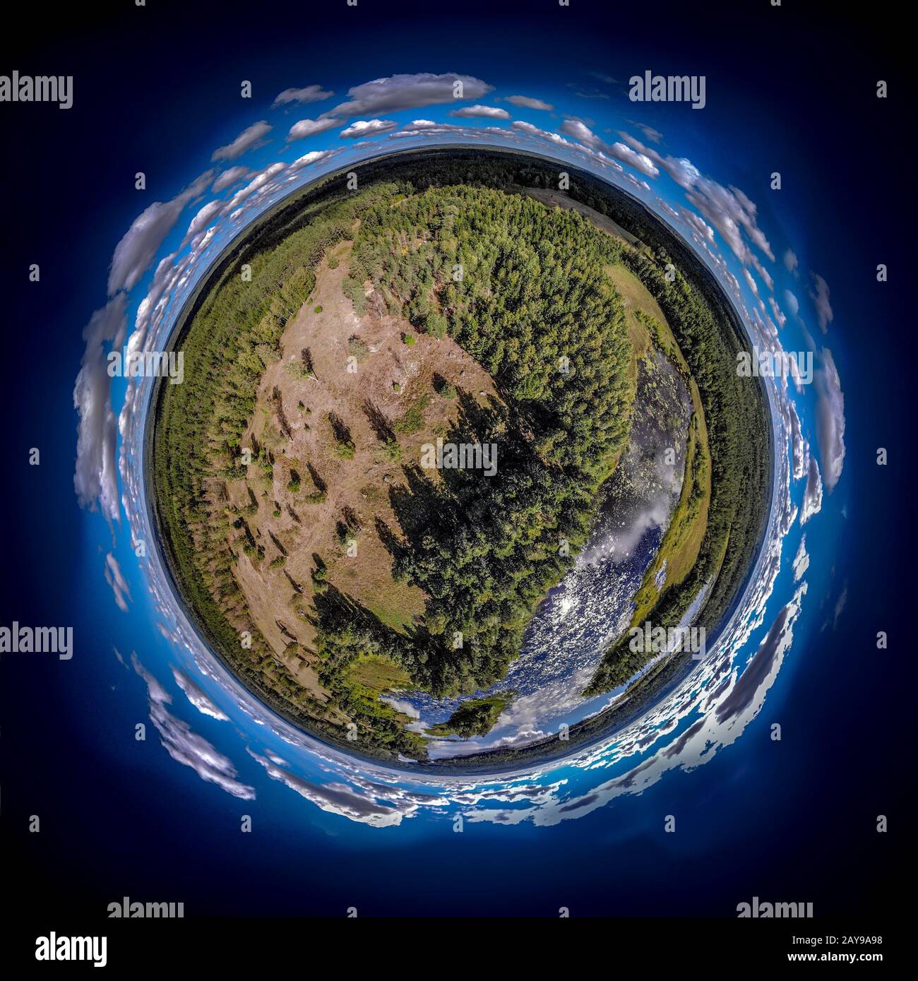 Sphere panoramic green landscape hi-res stock photography and images ...