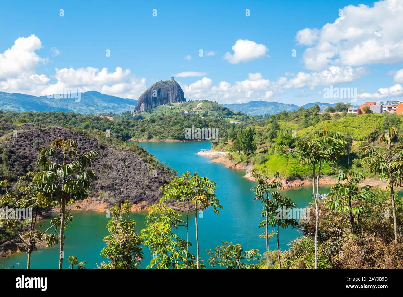 Penol stone panoramic view from the lake in a sunny day Stock Photo - Alamy