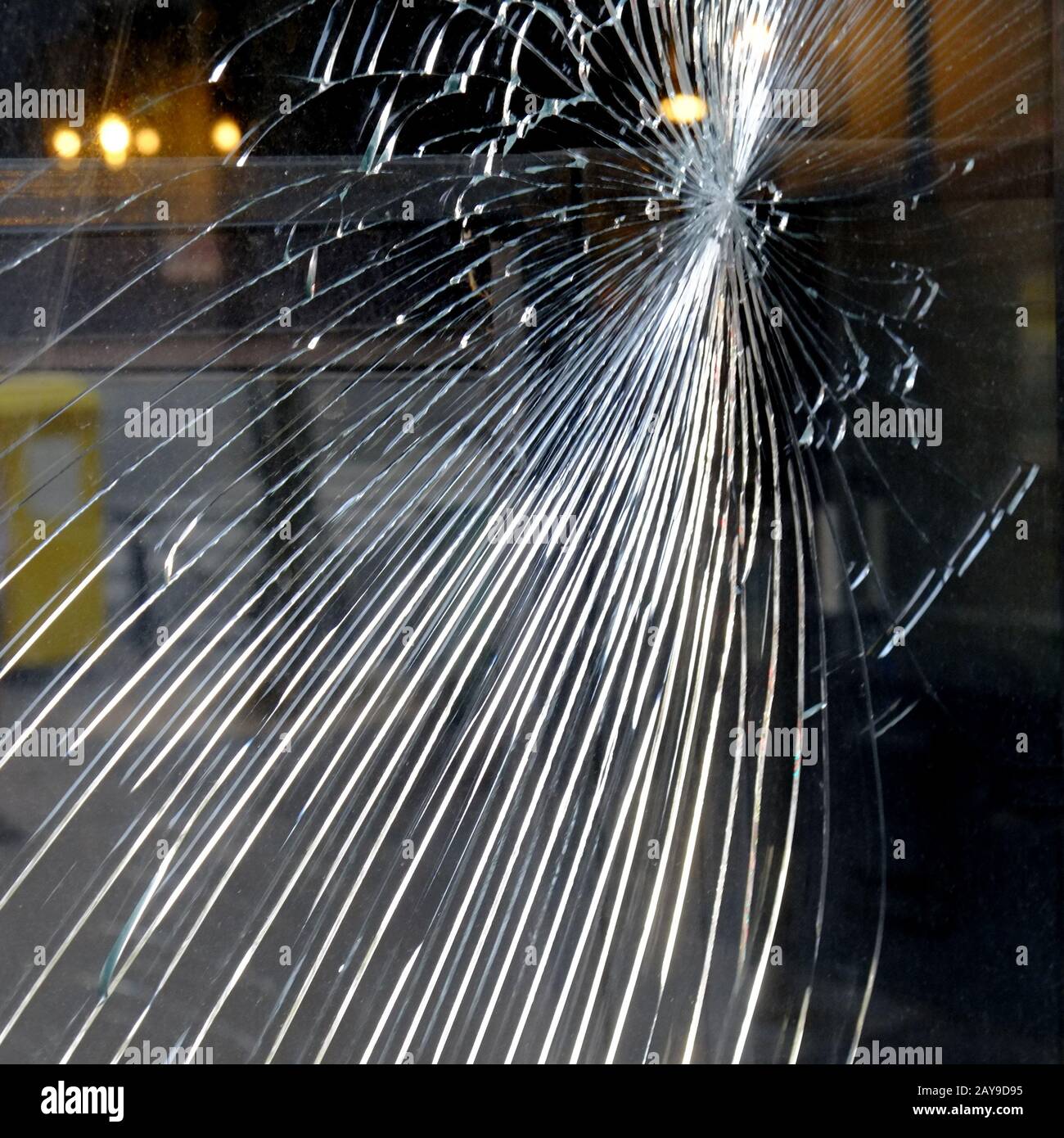 Glass breakage hi-res stock photography and images - Alamy