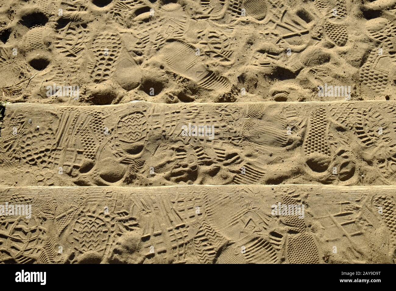 Shoe marks, foot prints Stock Photo - Alamy