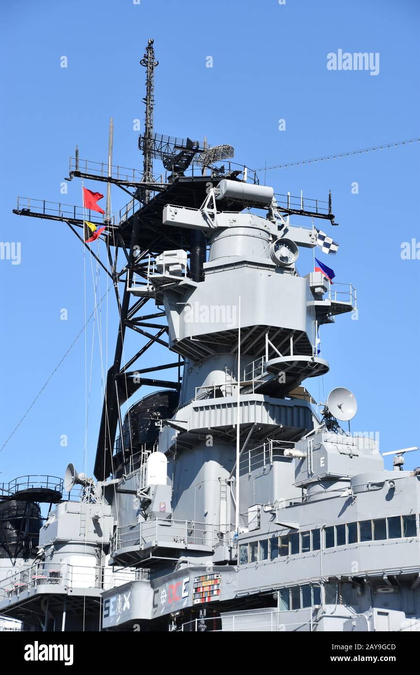 Battleship uss iowa bb 61 hi-res stock photography and images - Alamy