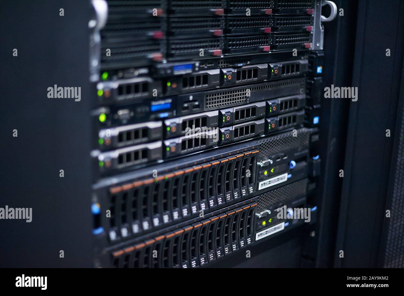Full ethernet firewall hi-res stock photography and images - Alamy