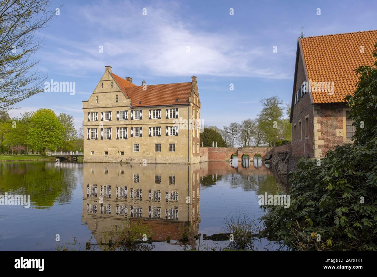 Hulshoff castle hi-res stock photography and images - Alamy
