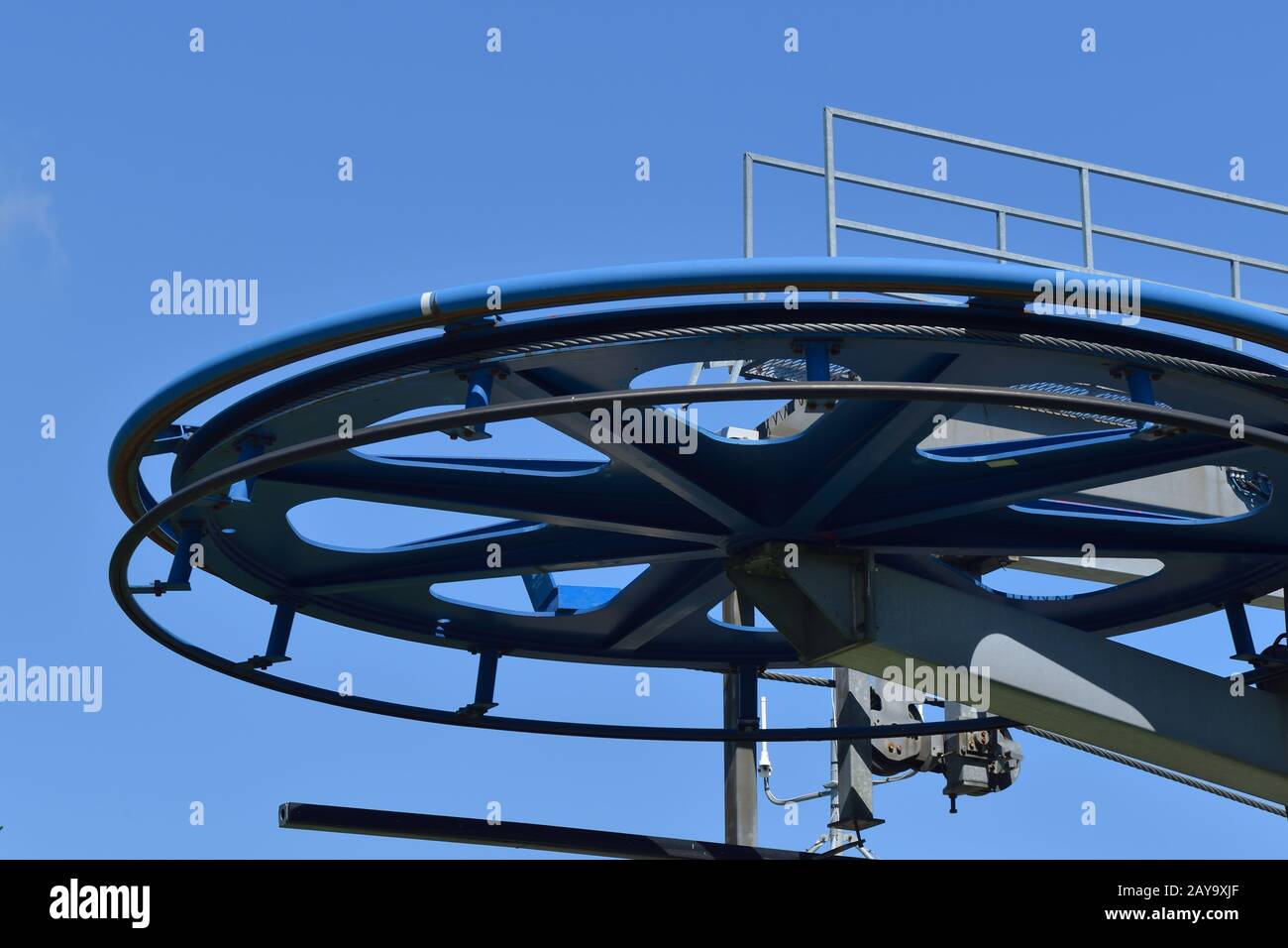 Deflection hi-res stock photography and images - Alamy