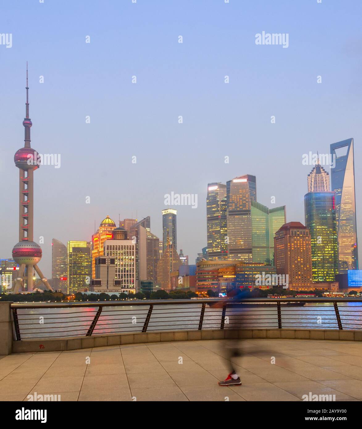 Jogging shanghai hi-res stock photography and images - Alamy