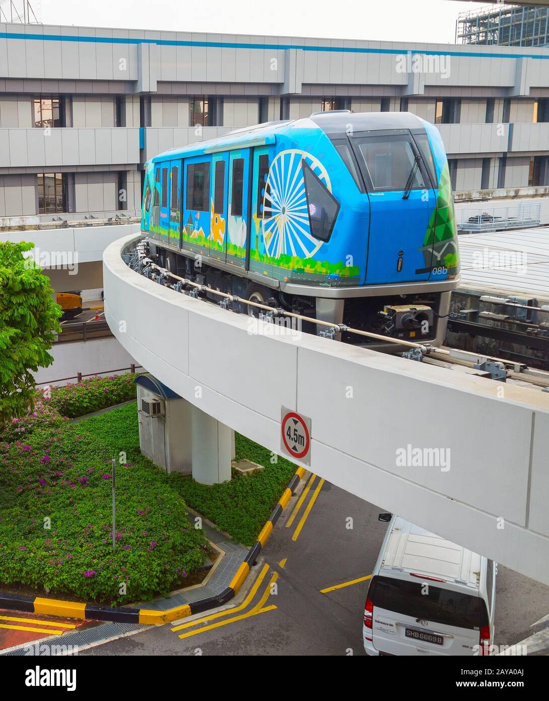 Changi Airport Skytrain Singapore Stock Photo - Alamy