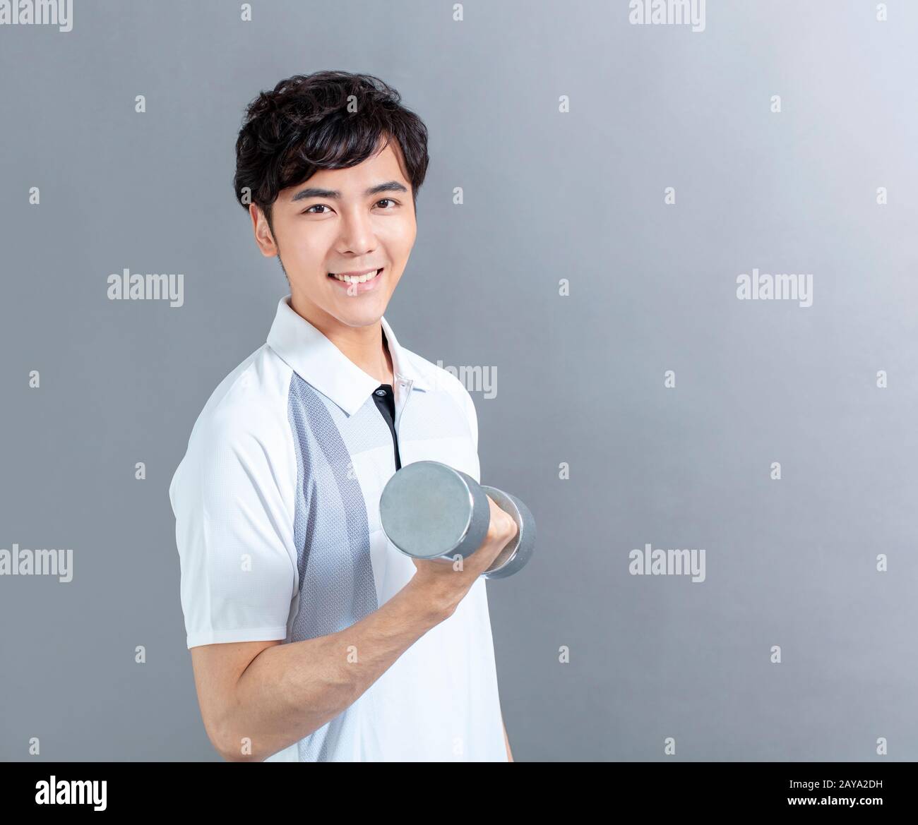 Asian guy gym hi-res stock photography and images - Alamy