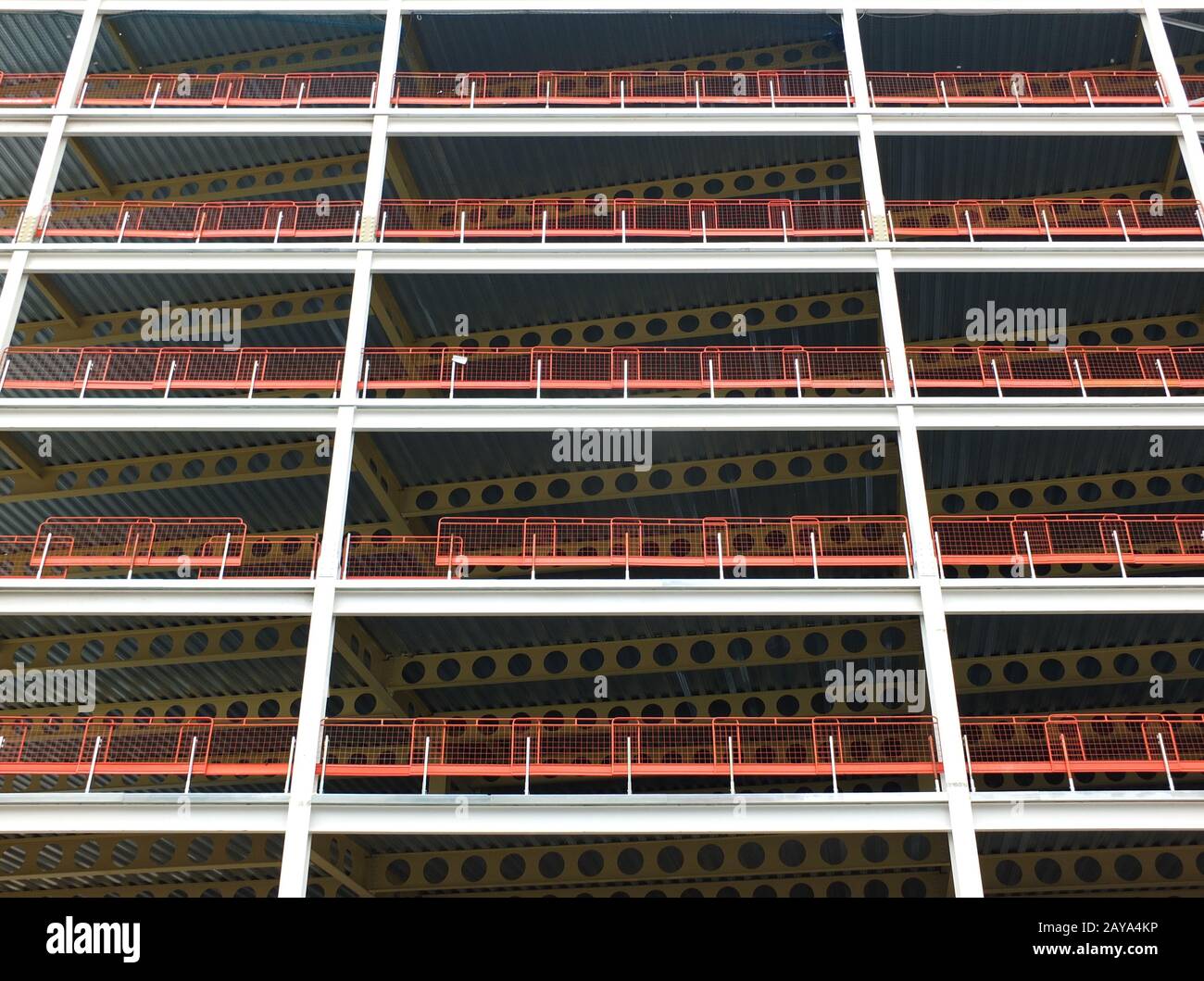 Steel beams girders hi-res stock photography and images - Alamy