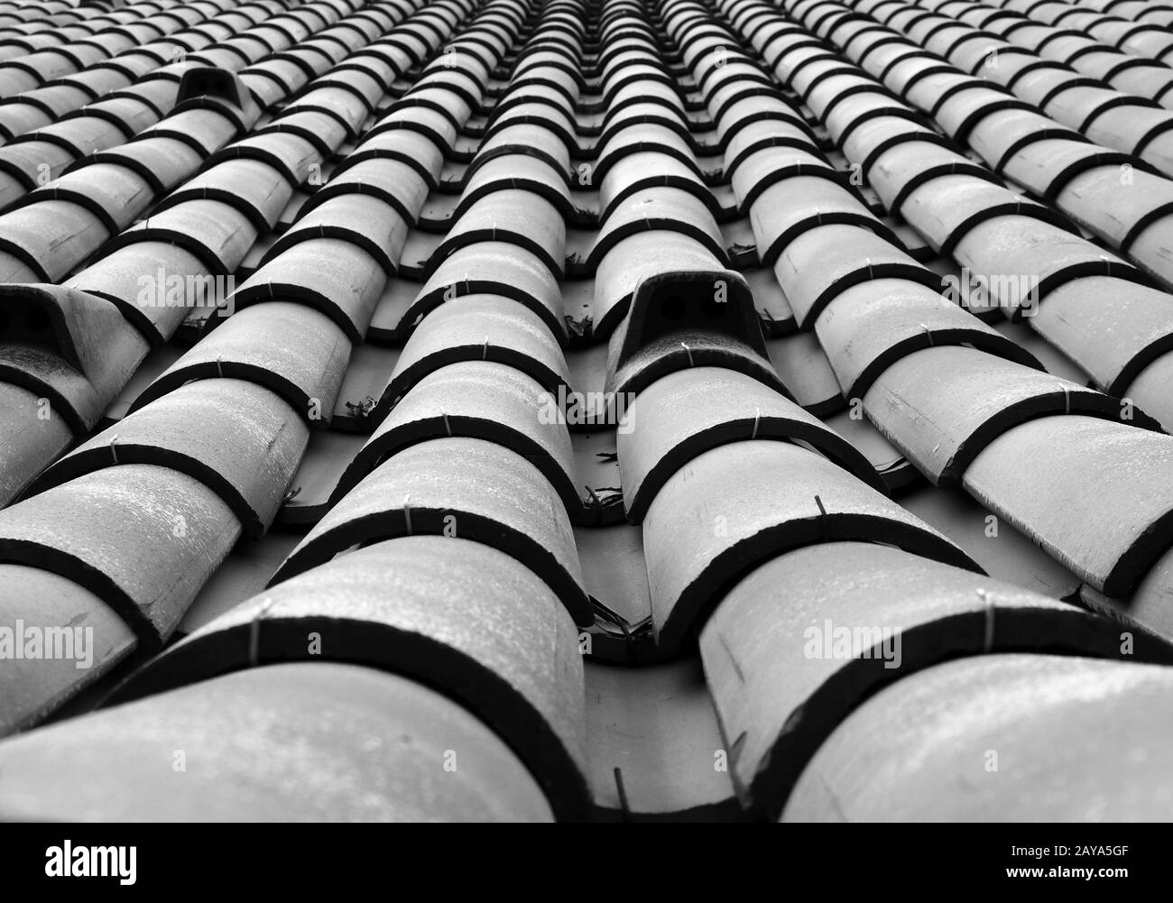 Wavy roof tiles hi-res stock photography and images - Alamy