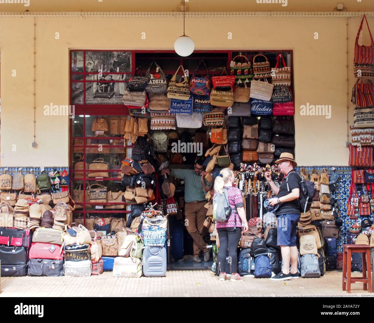 Selling bags hi-res stock photography and images - Alamy