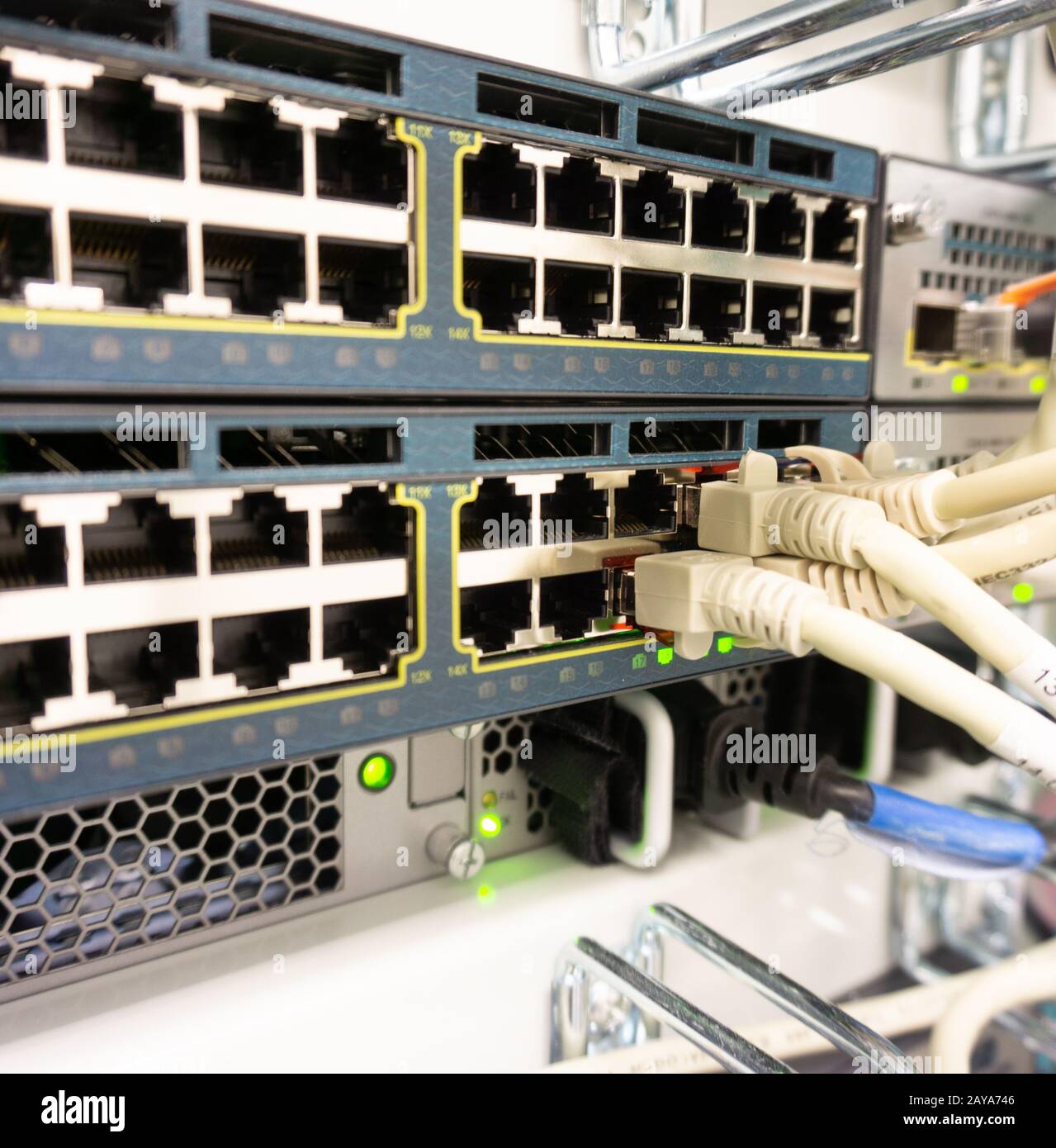 Cable center hi-res stock photography and images - Alamy