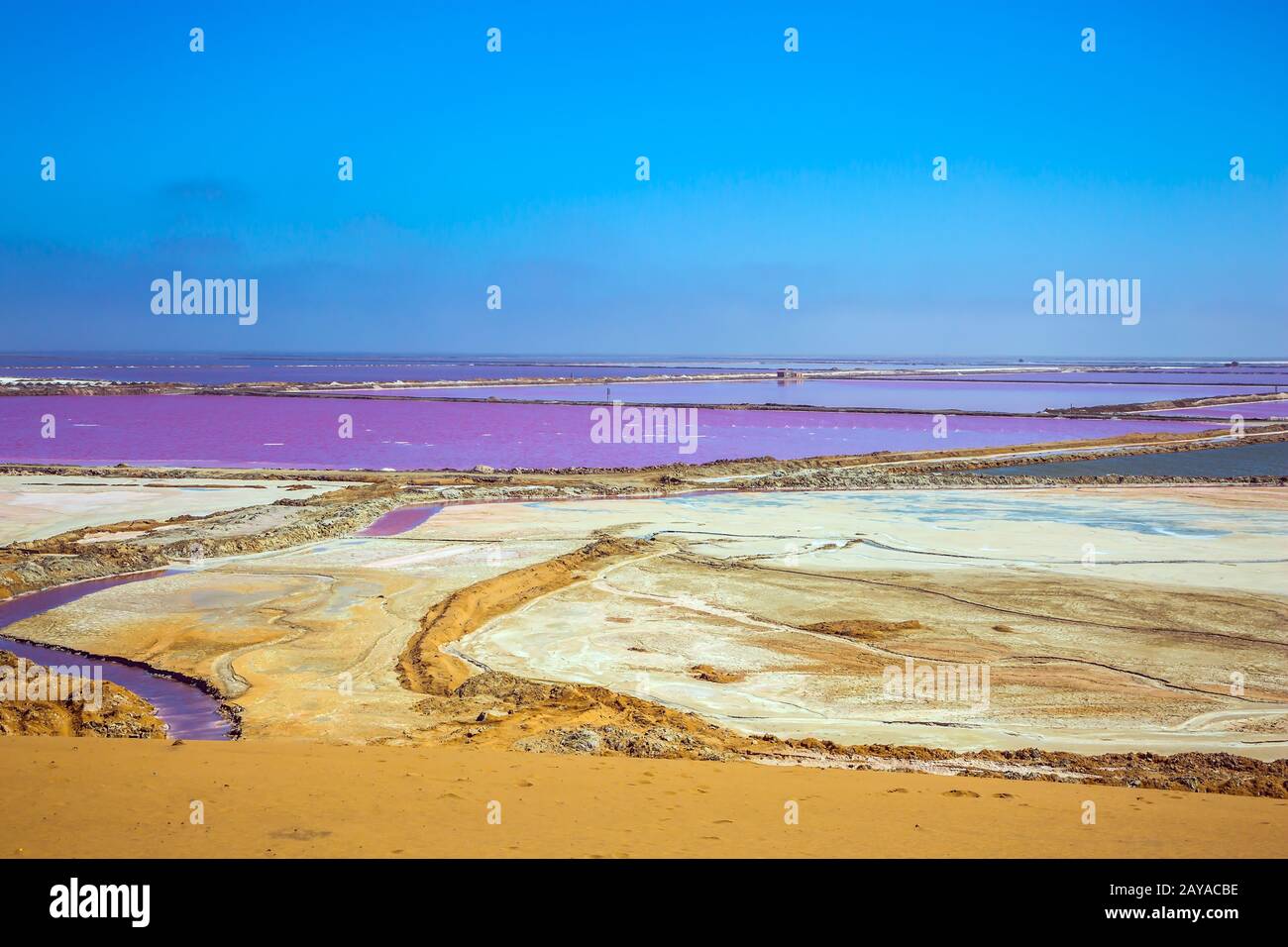 Extraction of ocean salt in Namibia Stock Photo - Alamy