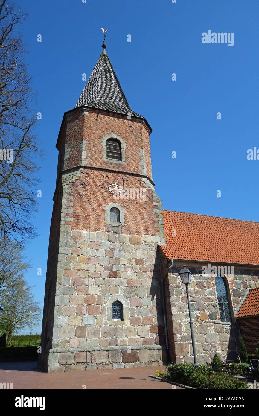Kirche von st marys in oythe hi-res stock photography and images - Alamy