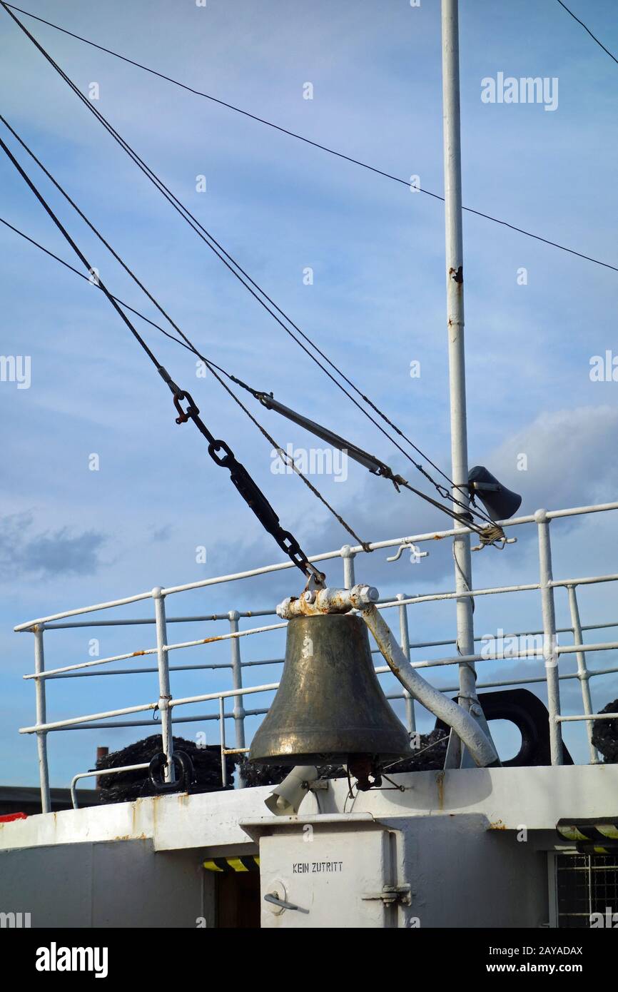 Bell signals hi-res stock photography and images - Alamy