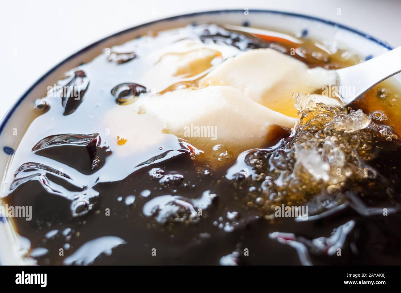 Taiwan snacks of tofu pudding Stock Photo - Alamy
