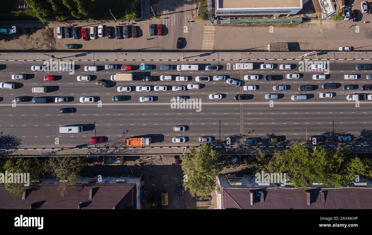 Overhead traffic highway hi-res stock photography and images - Alamy