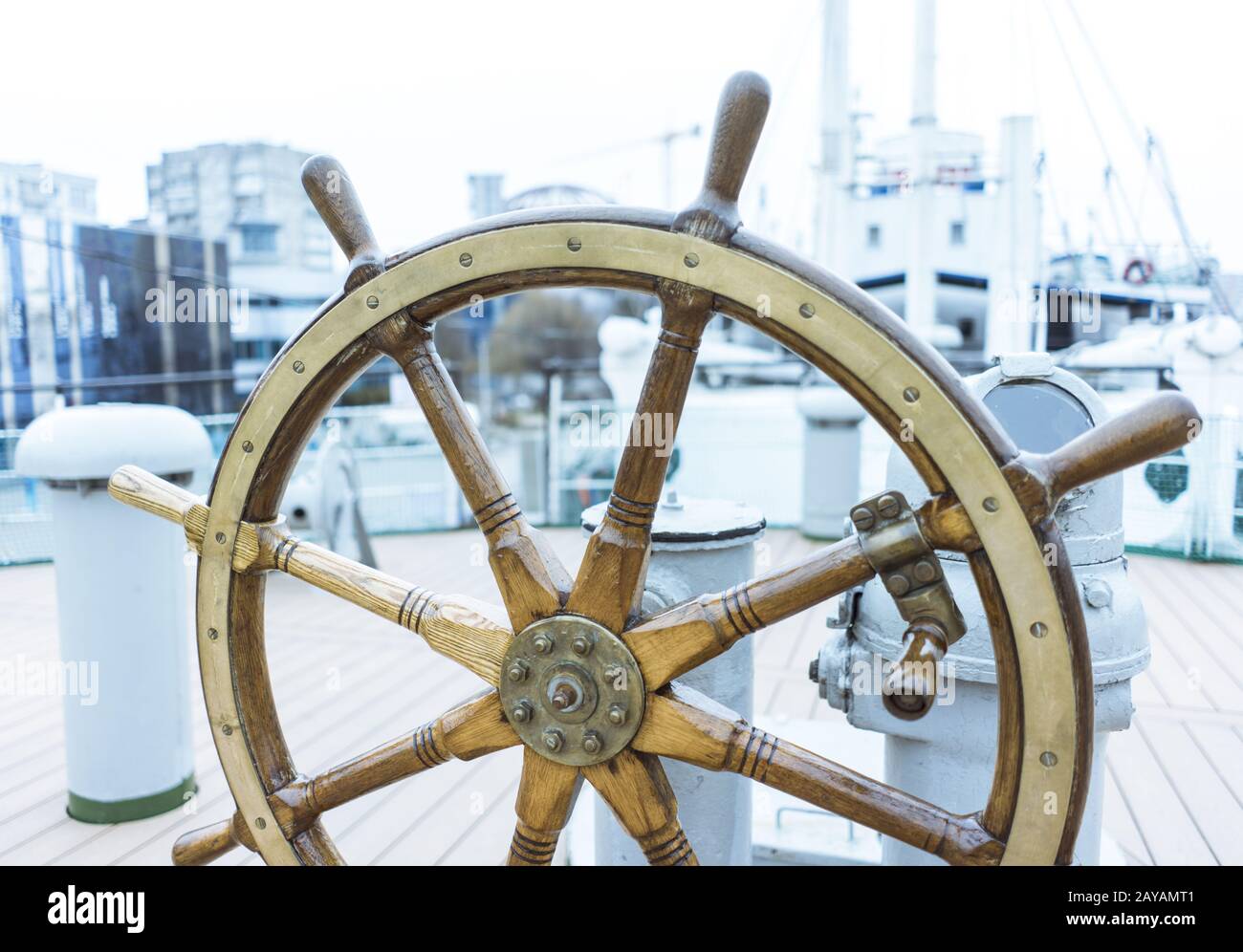 Steering Wheel Ship Stock Photo - Alamy