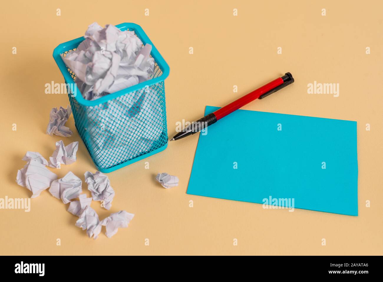 School writing bin hi-res stock photography and images - Alamy