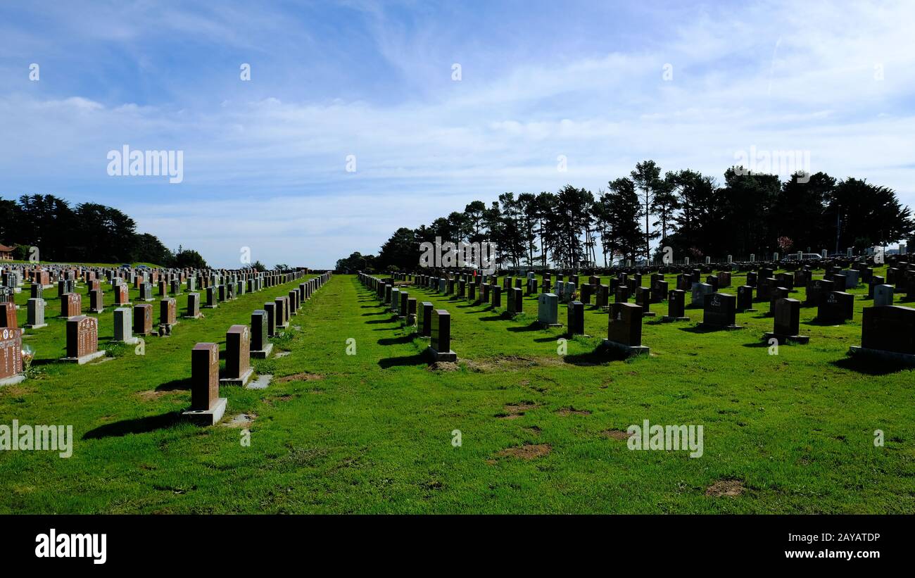 Chinese Cemetery High Resolution Stock Photography and Images - Alamy