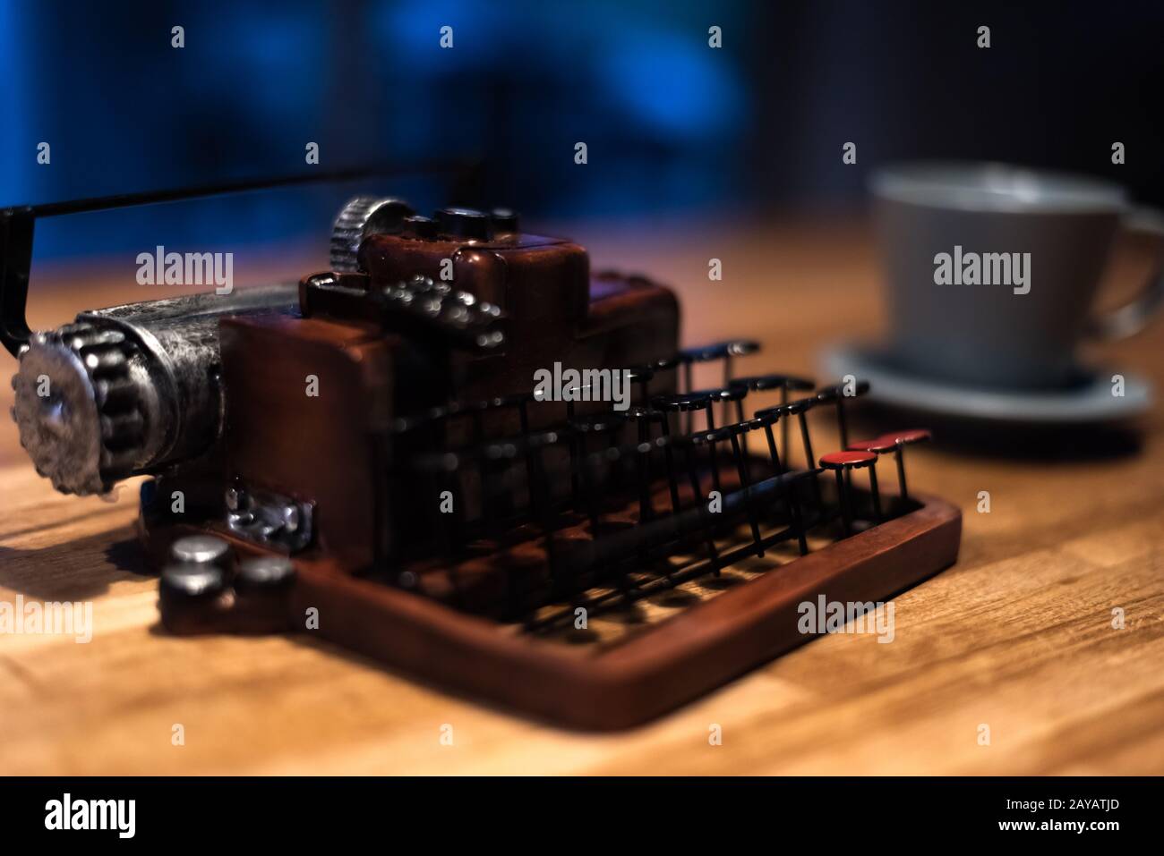 Typewriter coffee cup desk hi-res stock photography and images - Alamy