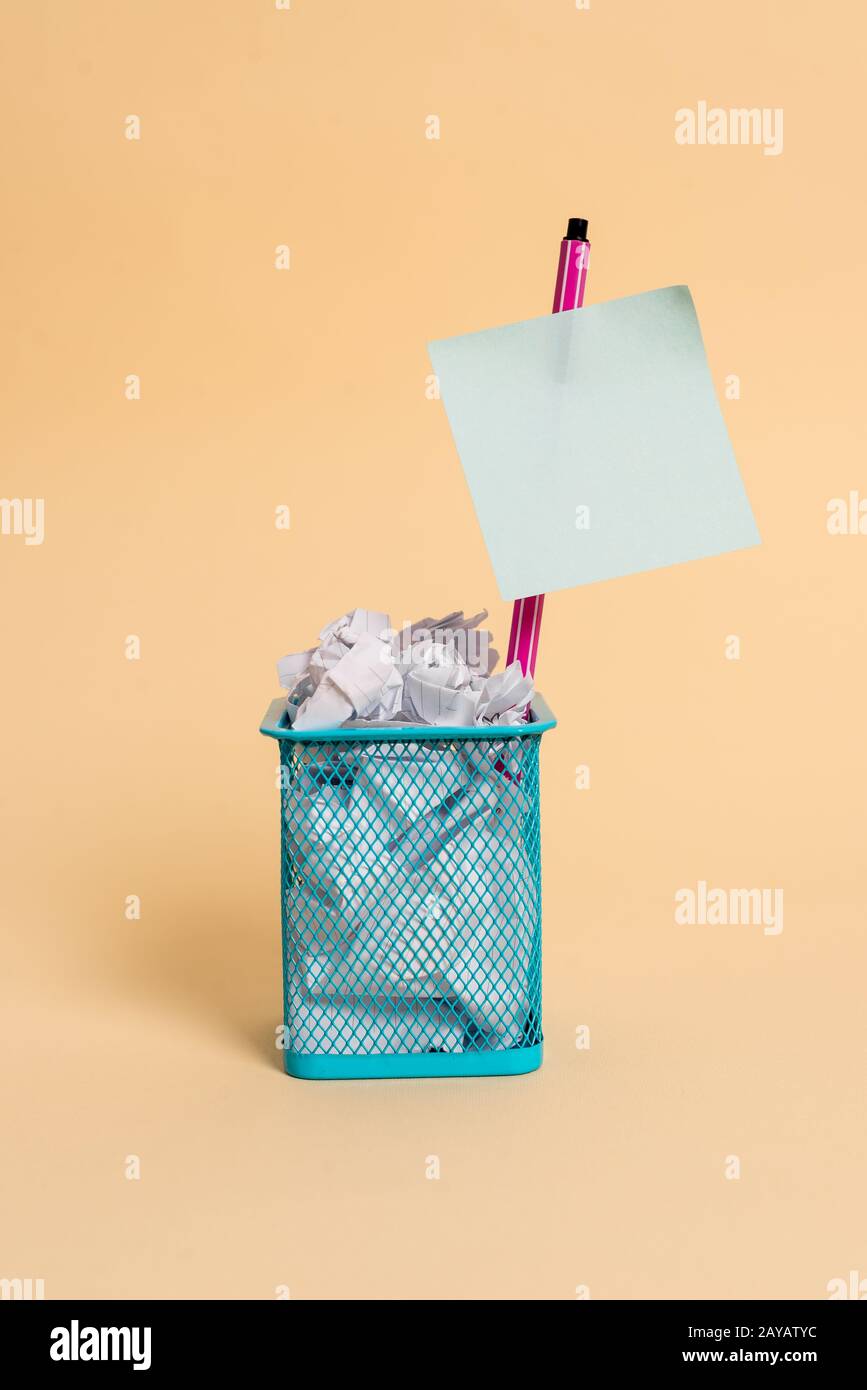 Note sheet hi-res stock photography and images - Alamy