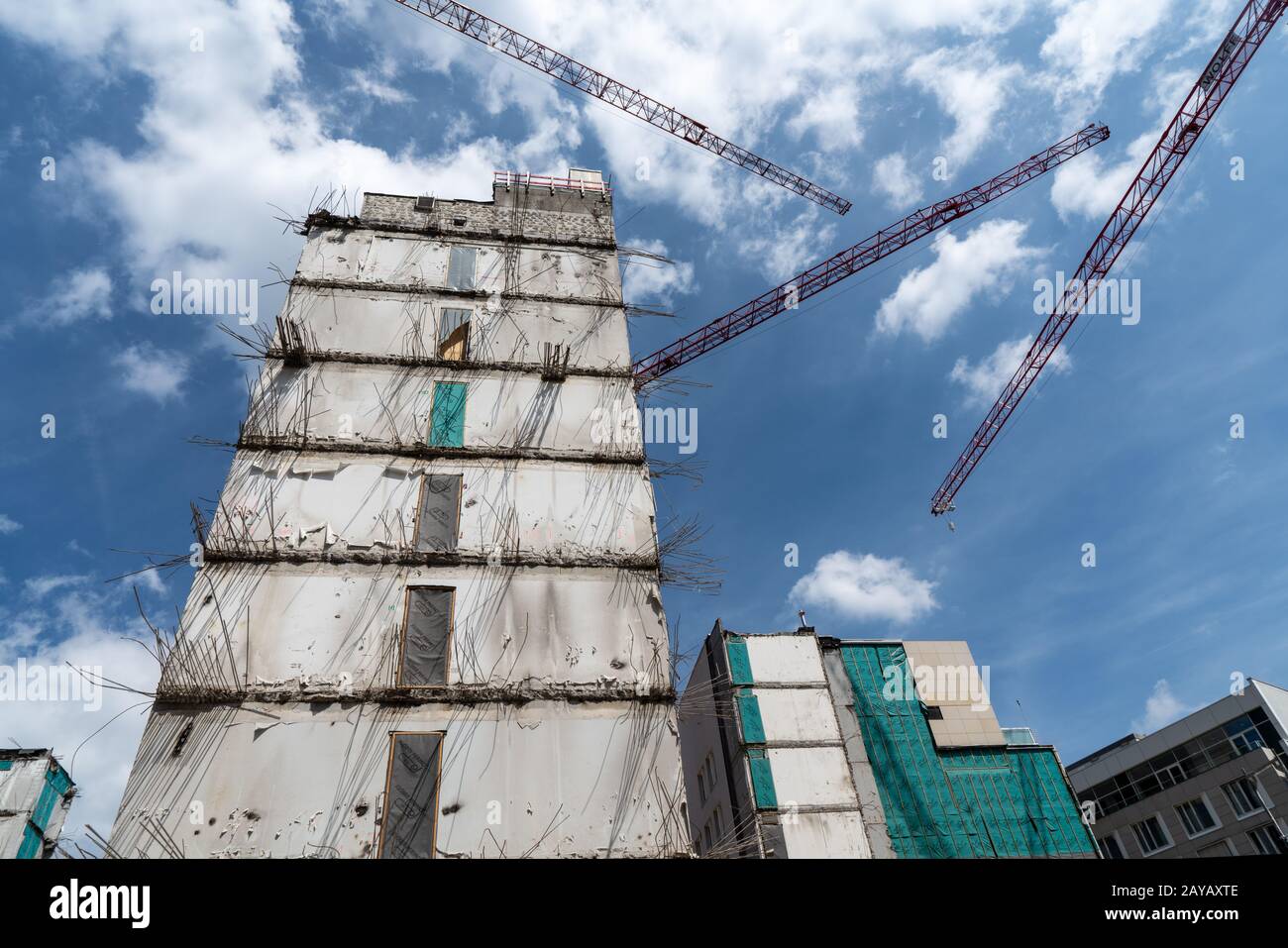 High-rise building in the Frankfurt banking district Stock Photo - Alamy