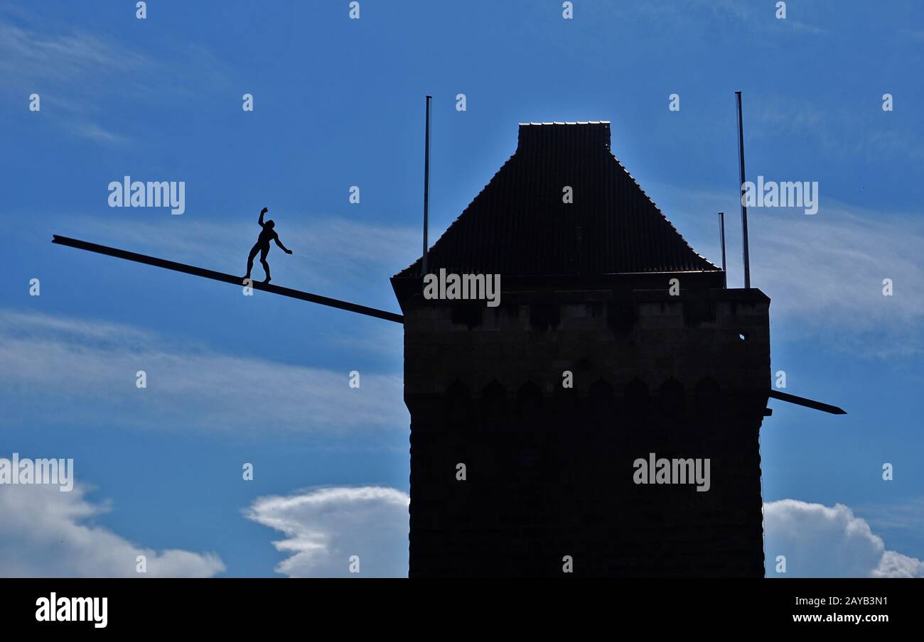 Balancierende figur hi-res stock photography and images - Alamy