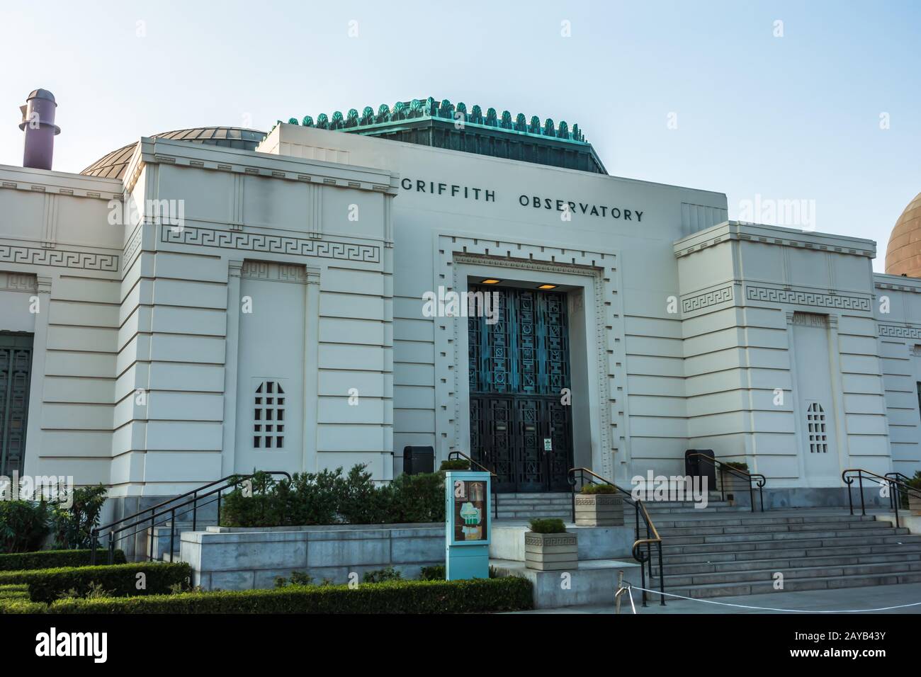 Famous Griffith observatory in Los Angeles california Stock Photo - Alamy
