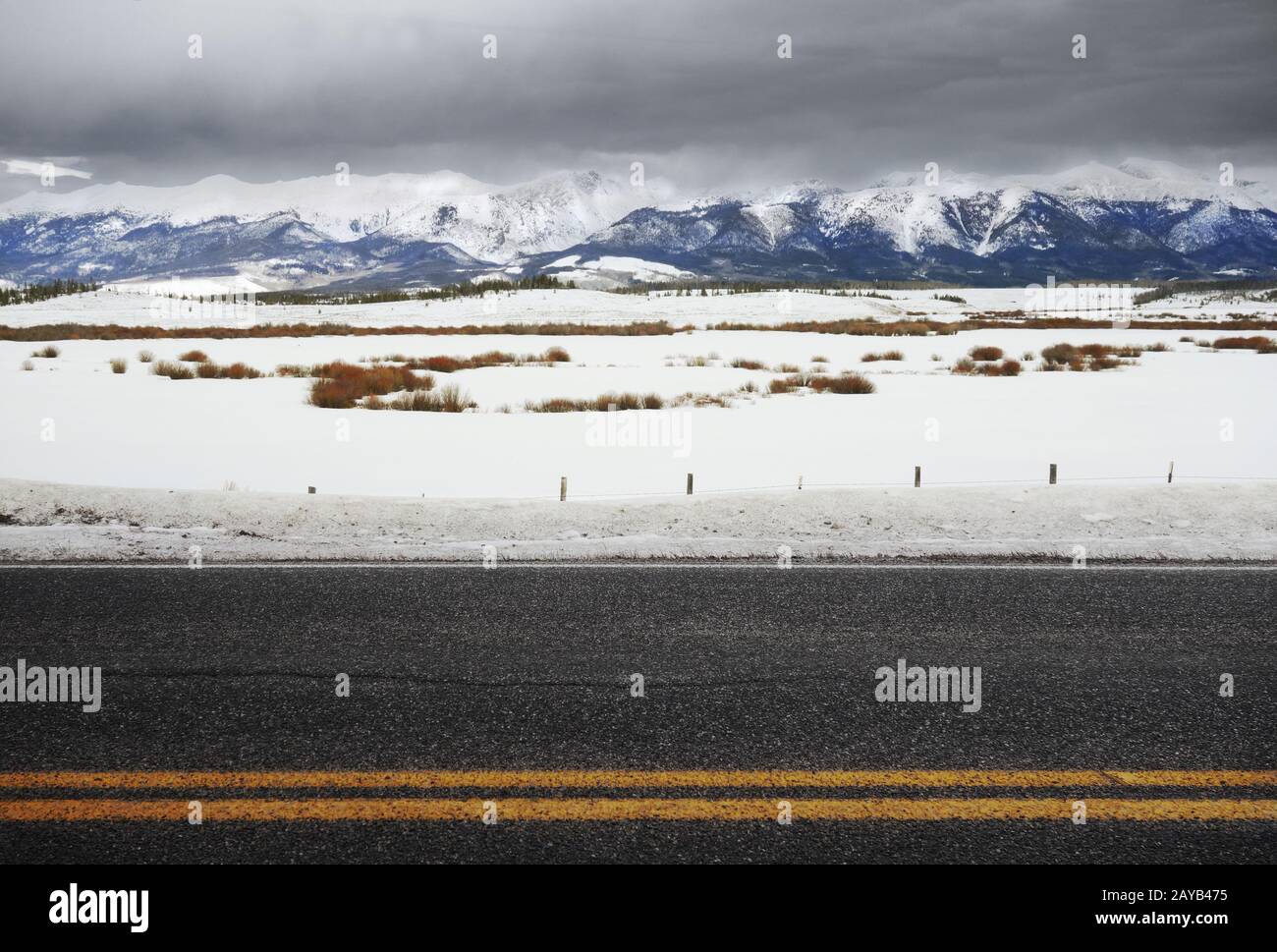 The rockies colorado and road hi-res stock photography and images - Alamy