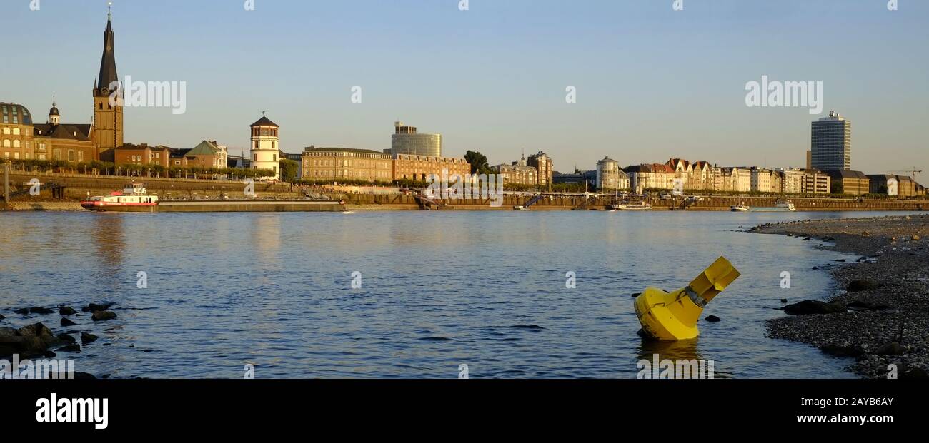 River low water hi-res stock photography and images - Alamy