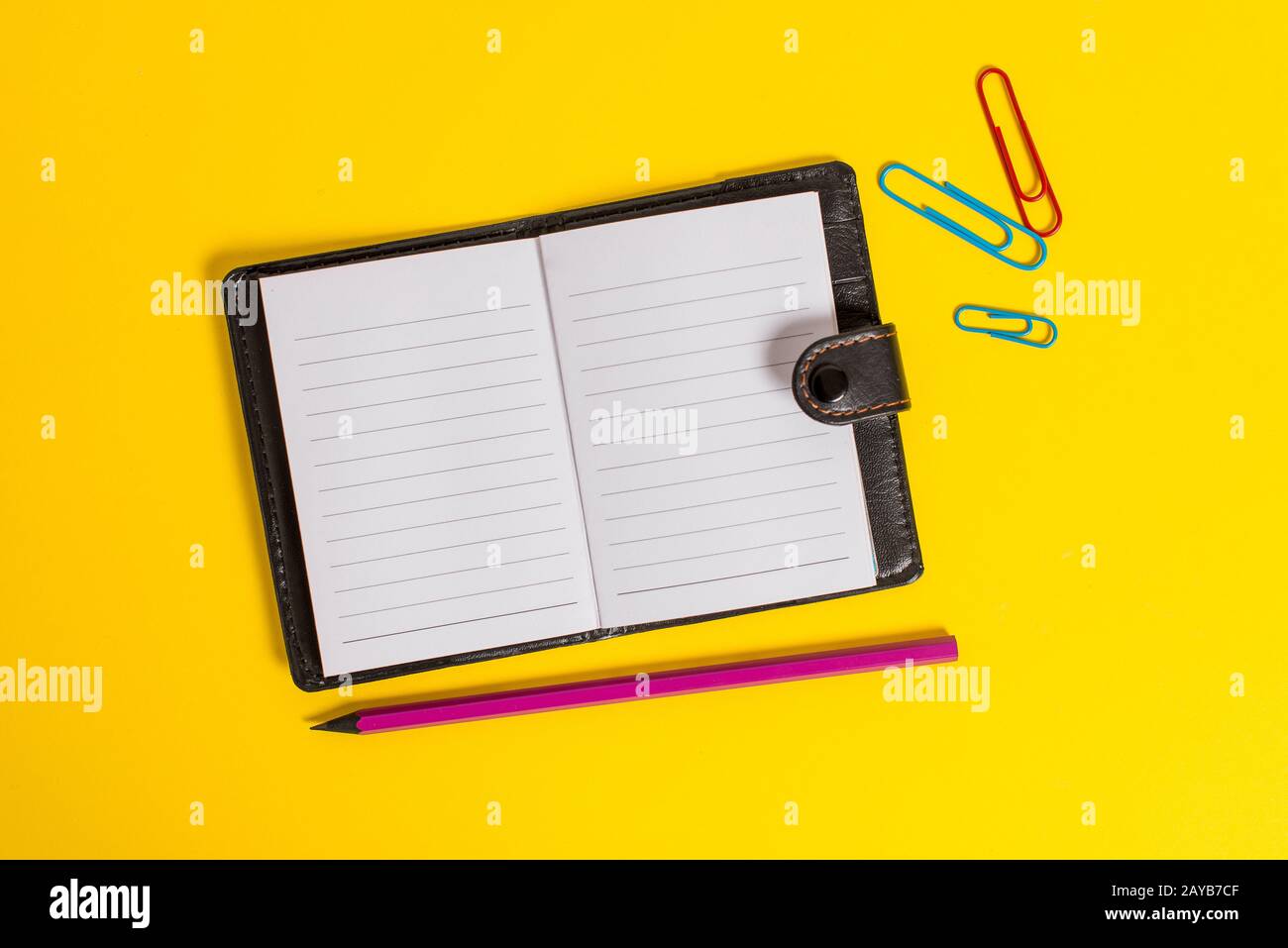 Organize close hi-res stock photography and images - Alamy