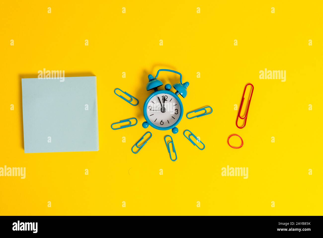 Metal retro vintage alarm clock wakeup clips rubber band notepad sheet ...